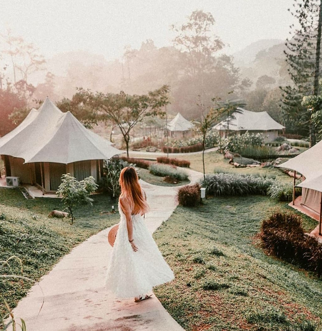 Sleep Under The Stars With These 5 Glamping Spots
